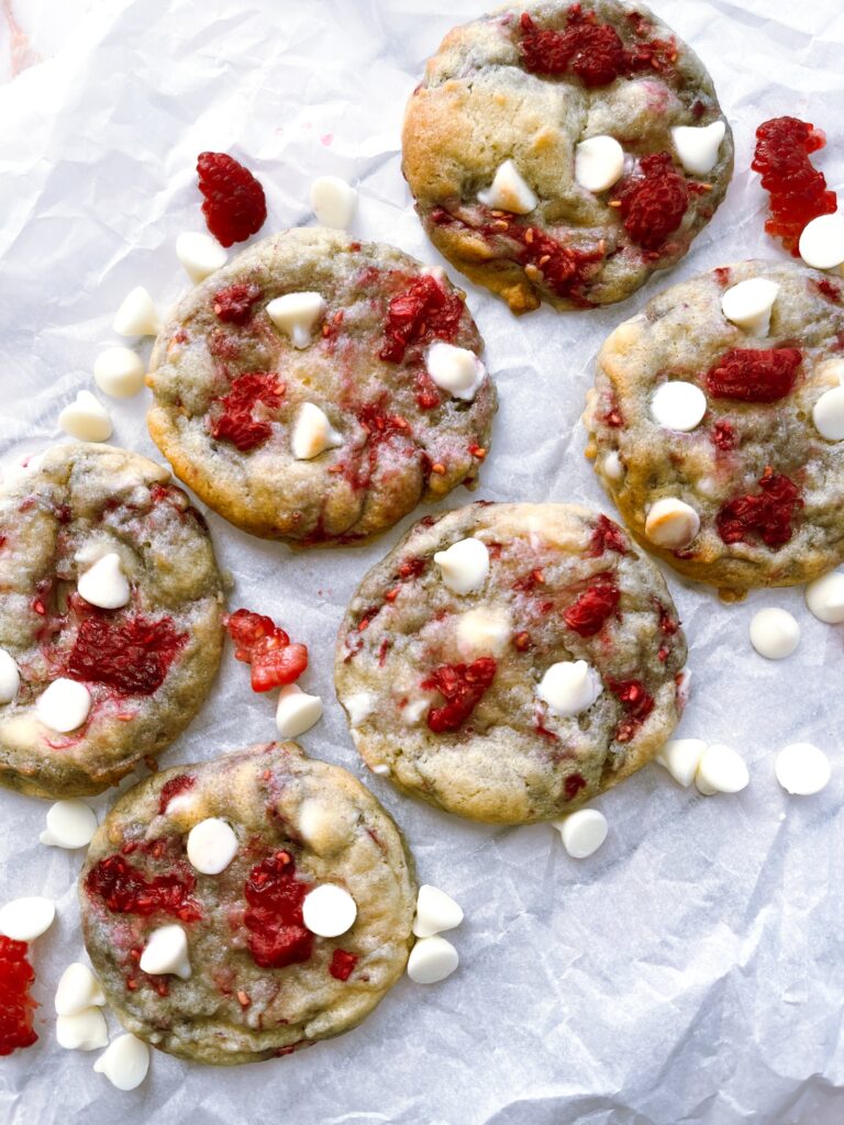 Raspberry Cheesecake Pudding Cookies – with White Chocolate and Fresh ...